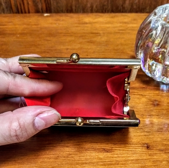 Bags | Beautiful Floral Purple Vintage Coin Clutch | Poshmark